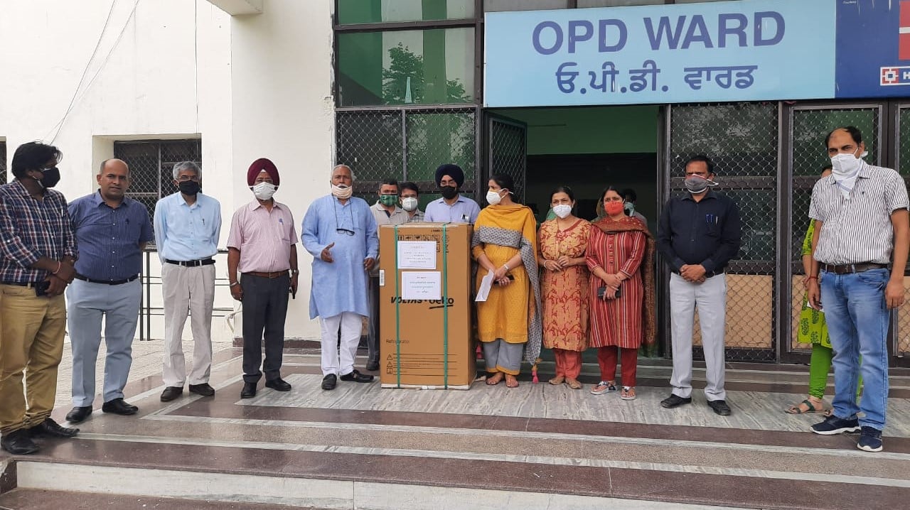 Central University of Punjab donated essential medicines, refrigerators ...